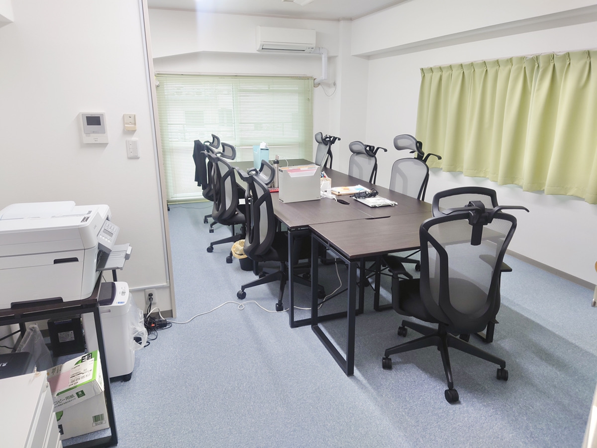 【週10時間～の勤務！副業や短時間勤務希望の方にオススメ】女性の活躍支援を行う同社で、ご経験や知識を活かしてオンラインスクールの事務スタッフとして活躍しませんか？｜Animo Plus株式会社 ...