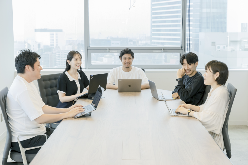 【人材、web業界での事務経験者歓迎！/20代の方が多数活躍中！/定期1オン1の機会あり！】「人の数だけ、キャリアをつくる」をミッションとする同社で、ご自身の事務職経験を活かして活躍しませんか ...